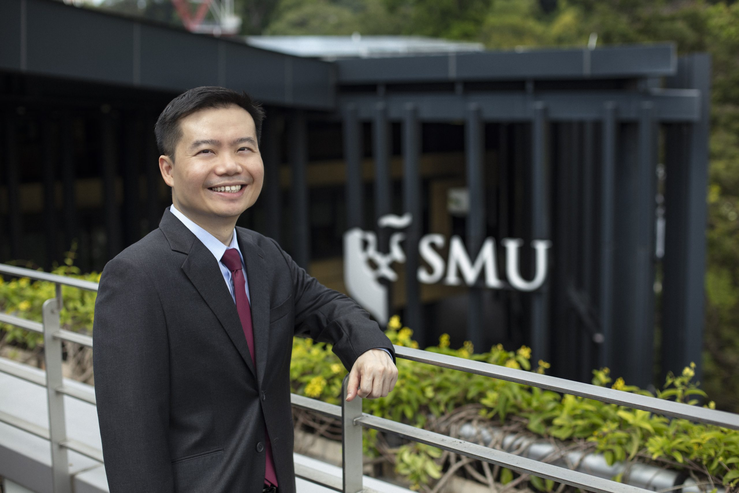 SMU’s Accountancy Professor Seow Poh Sun receives EAA Accounting ...